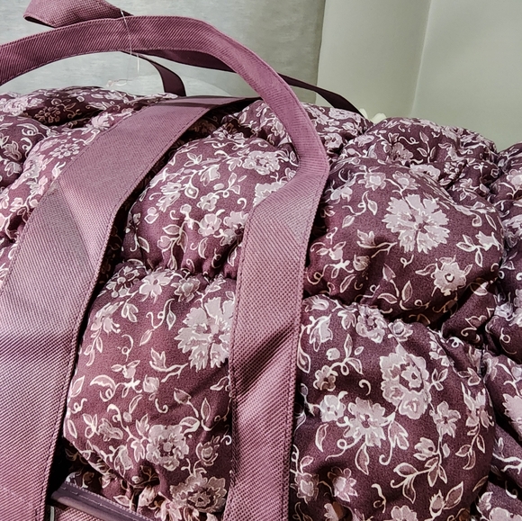 bungalow 360 | Bedding | Bungalow Studio Puffy Cloud Like Texture Plum King Comforter Set New ...